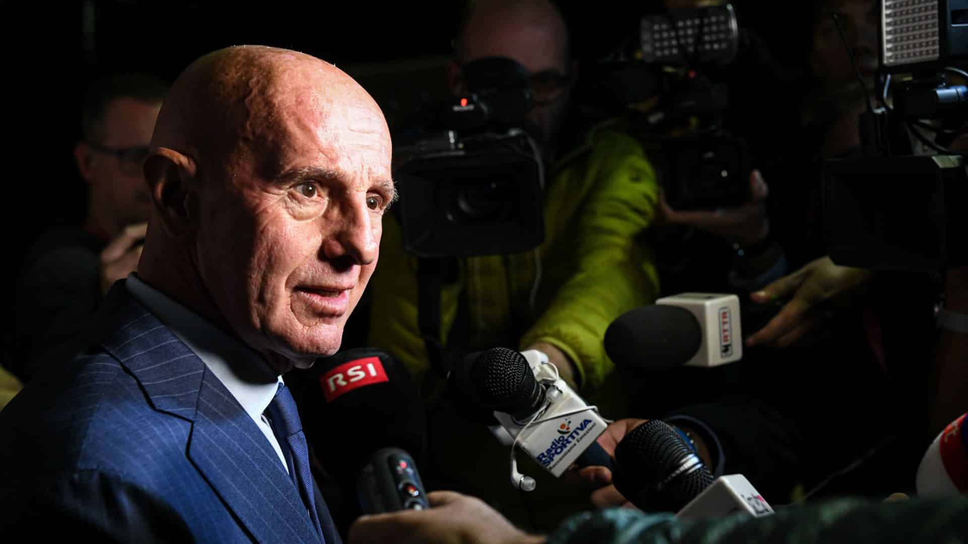 Arrigo Sacchi explica o que a Inter de Milão precisa fazer para vencer ...