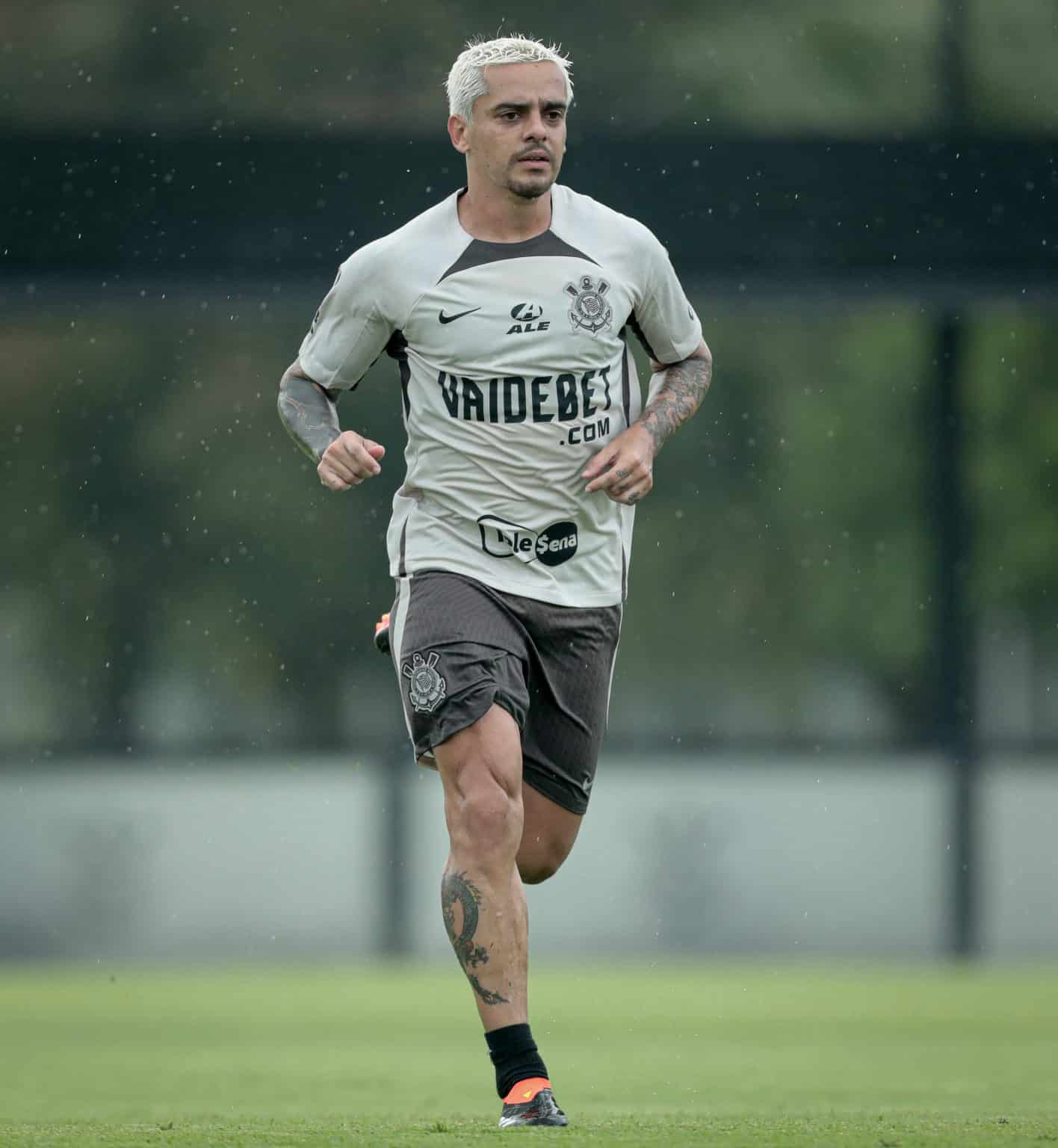 Fagner está prestes a alcançar nova marca histórica pelo Corinthians