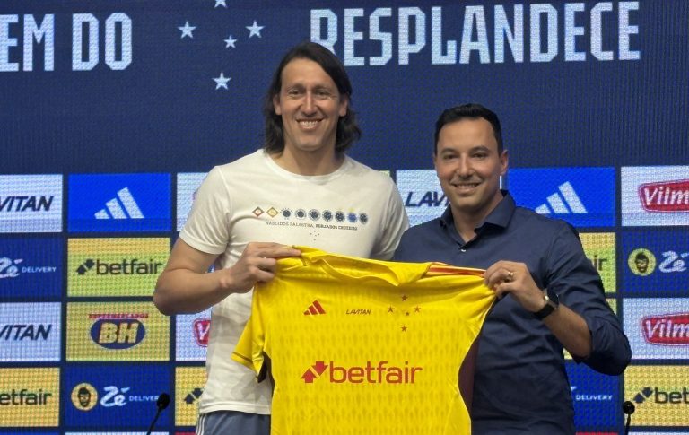 Cássio explica novo número no Cruzeiro e revela como foi convencido a ...