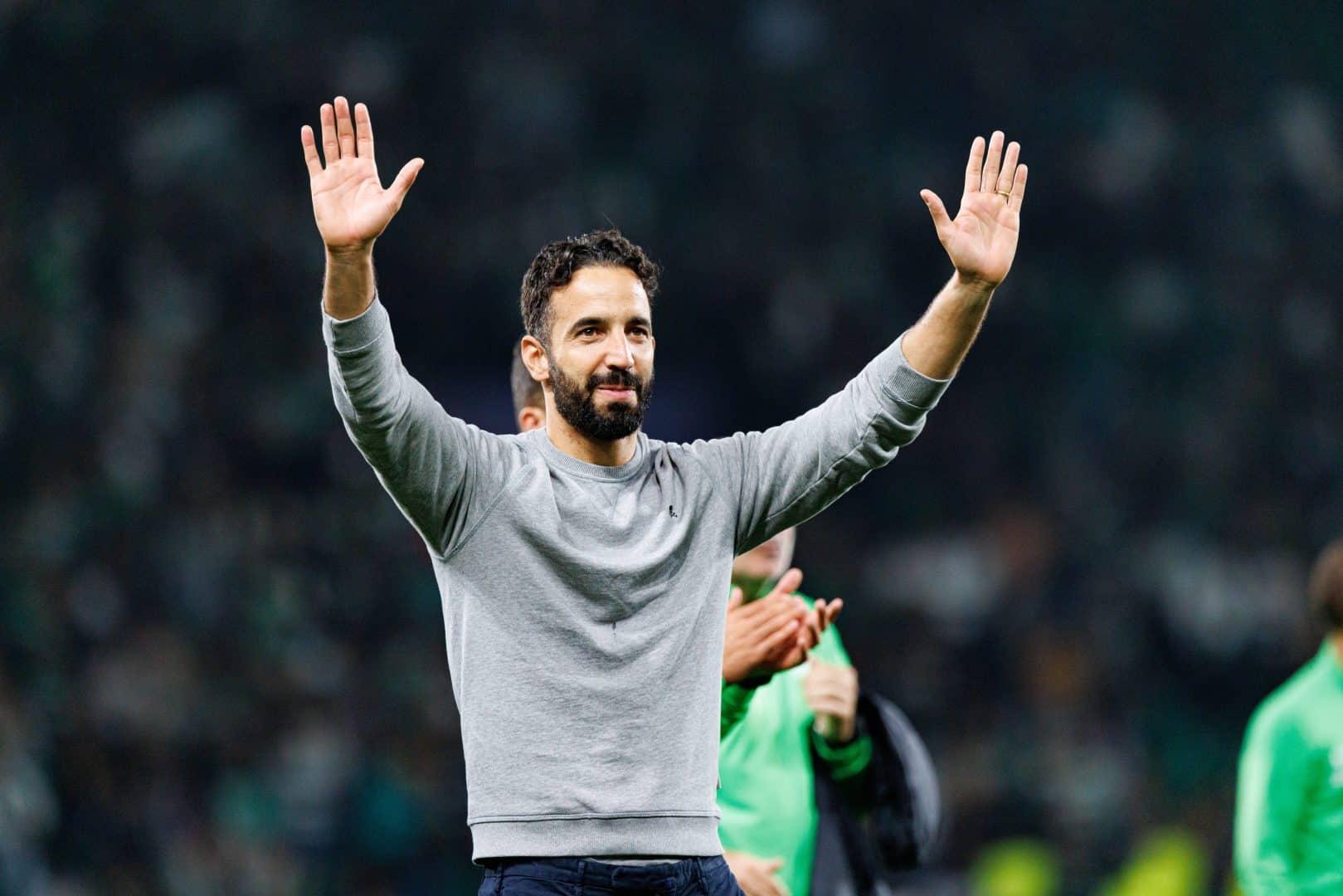 Manchester United dá ultimato a Ruben Amorim e tem cinco substitutos na ...